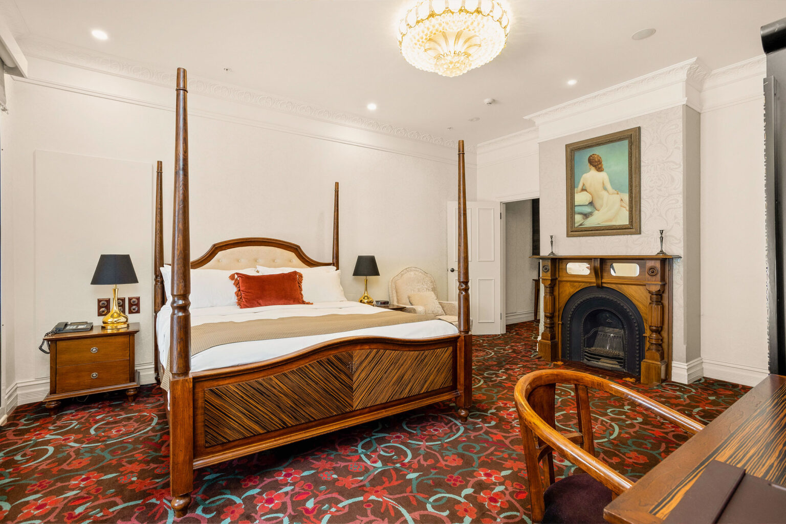 Terrace Suite – The Terrace Hotel